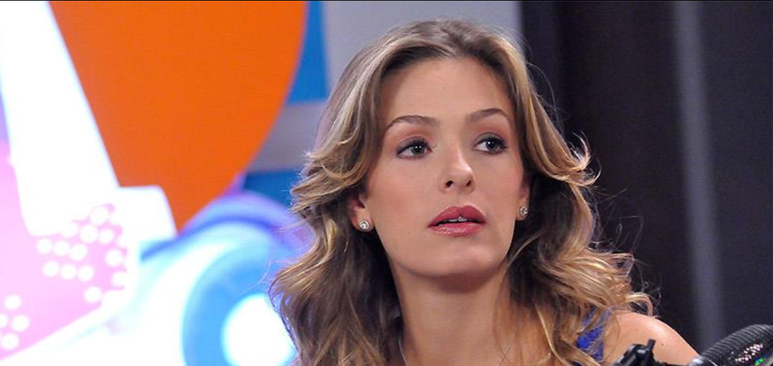 Con este desnudo la exprotagonista de Tu Voz Estereo Michelle Rouillard ...