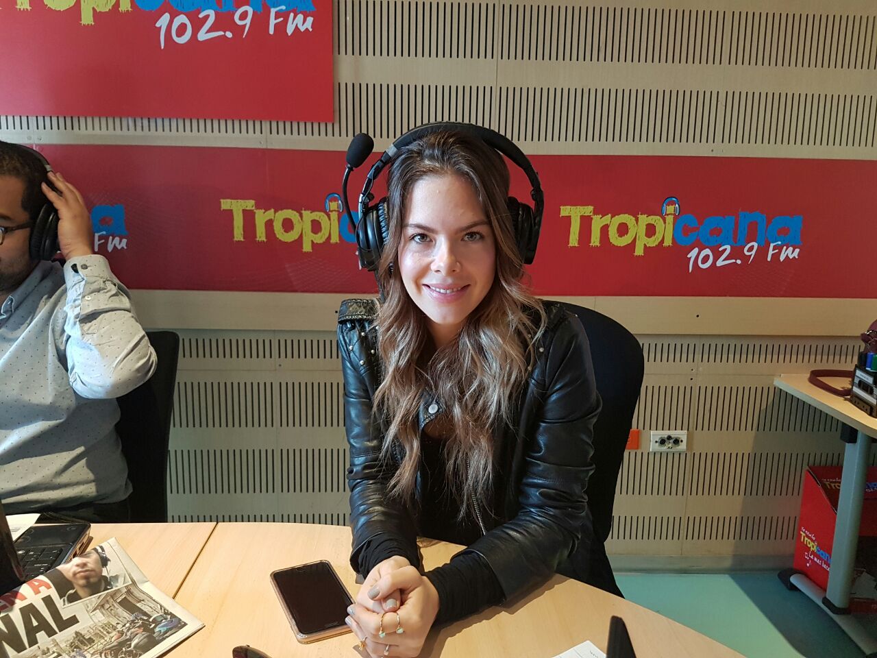 Isabela Córdoba nos enamoró en el Tropishow | Tropicana Colombia