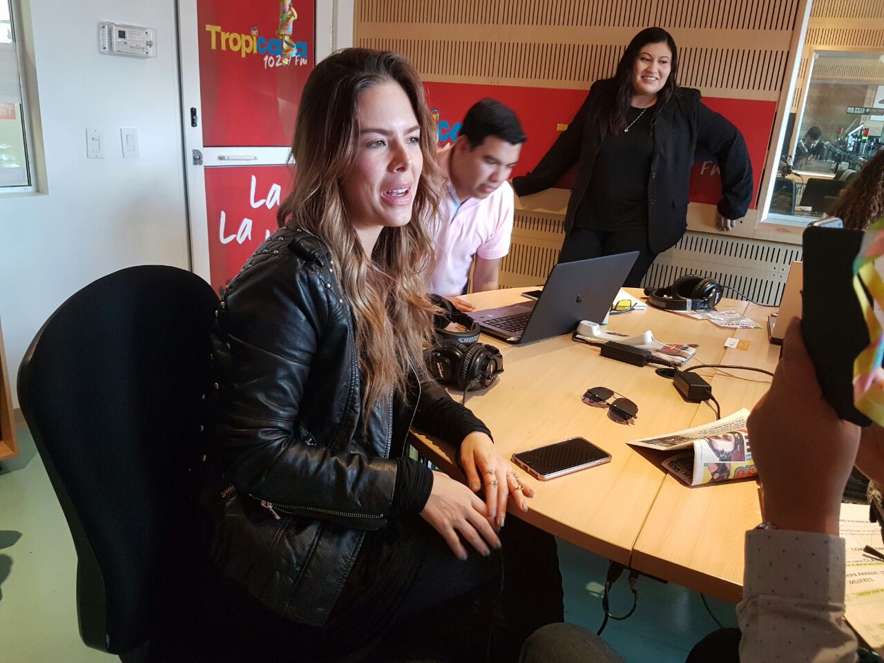 Isabela Córdoba nos enamoró en el Tropishow | Tropicana Colombia