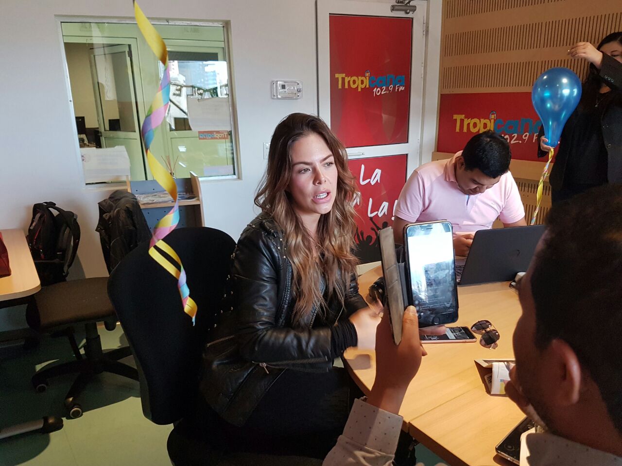 Isabela Córdoba nos enamoró en el Tropishow | Tropicana Colombia