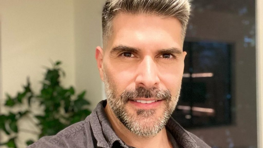 Juan Pablo Llano se robó suspiros de sus fans por su cuerpo