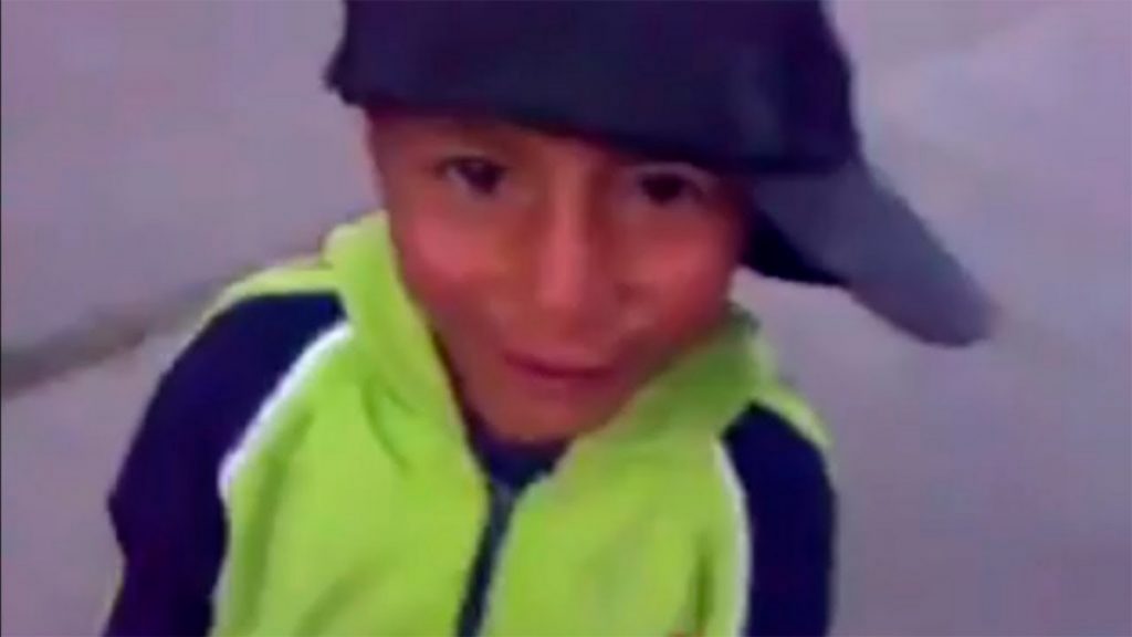 Niño del video viral ‘Péguelo socio’