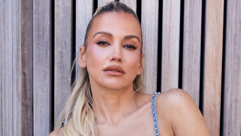 Ella es la hermosa mamá de Fanny Lu; se ‘roba todas las miradas’