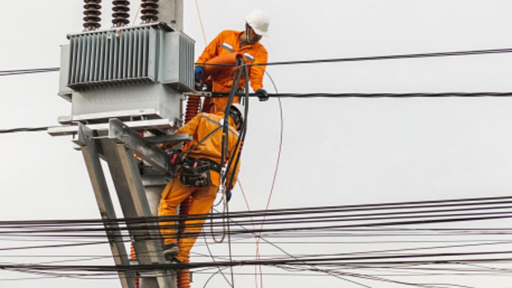 Letra completa de No puedo vivir sin él, canción con la que Karol G debutó en el vallenato